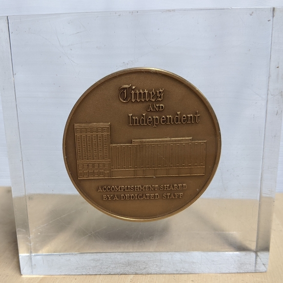 no brand | Other | Antique Saint Petersburg Times Achievement Award ...